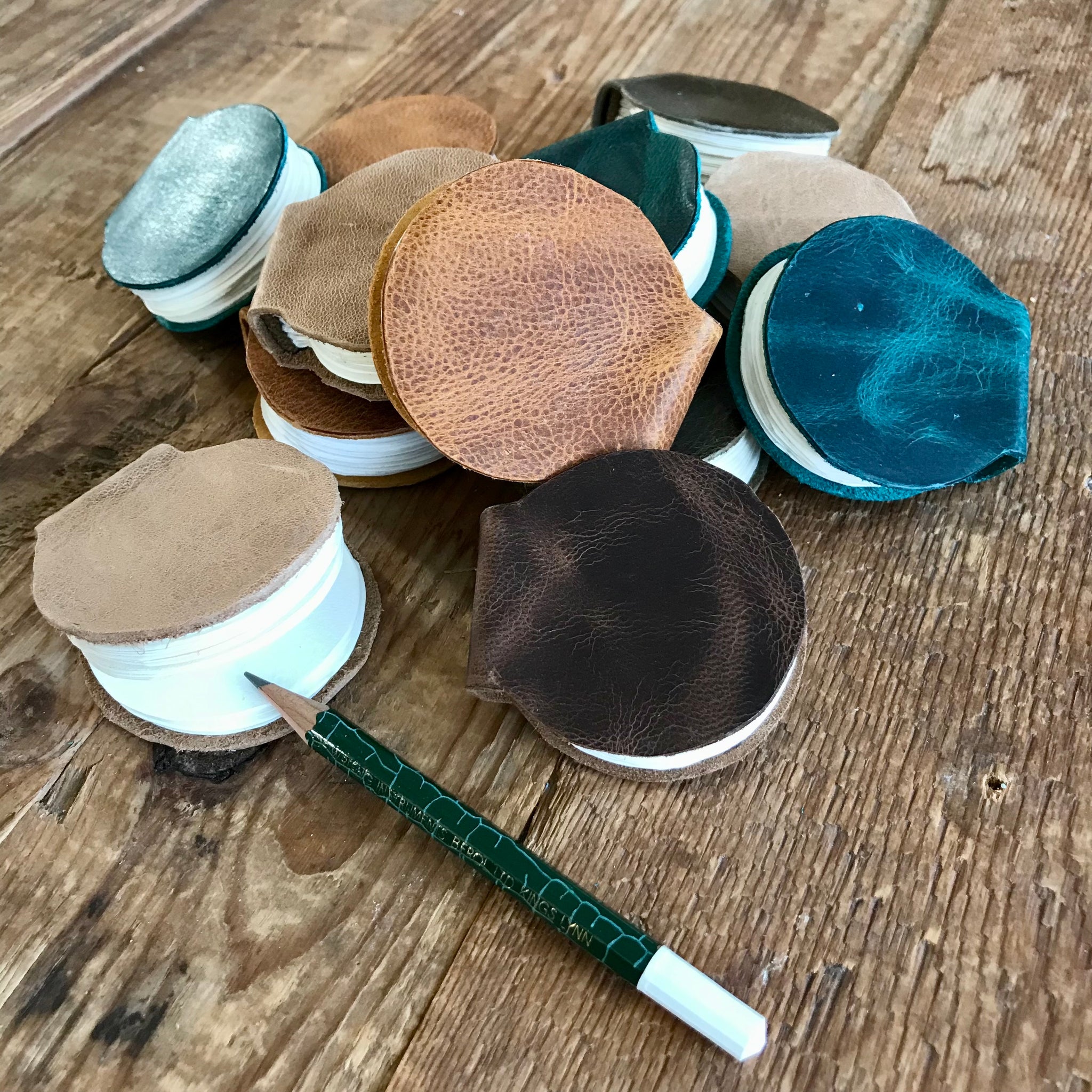 Mini Journals – Pigments Art